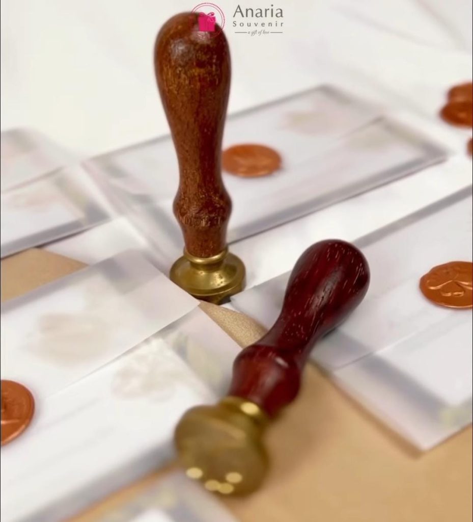 Intip Suvenir Pernikahan Kaesang dan Erina, Ternyata Segini Harganya - tangselxpress.com